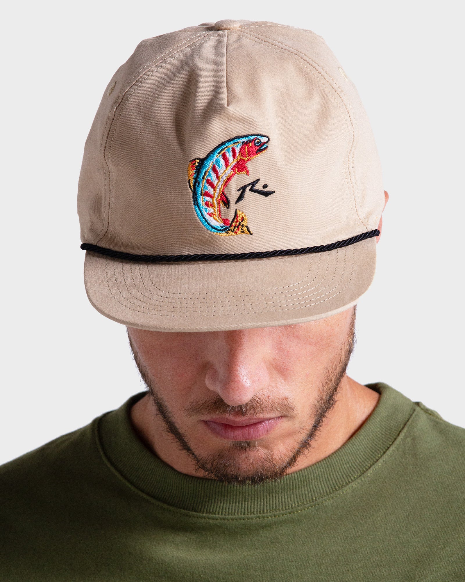 Bonés Rusty: Aba Reta e Curva, Trucker e mais – RustyBrasil