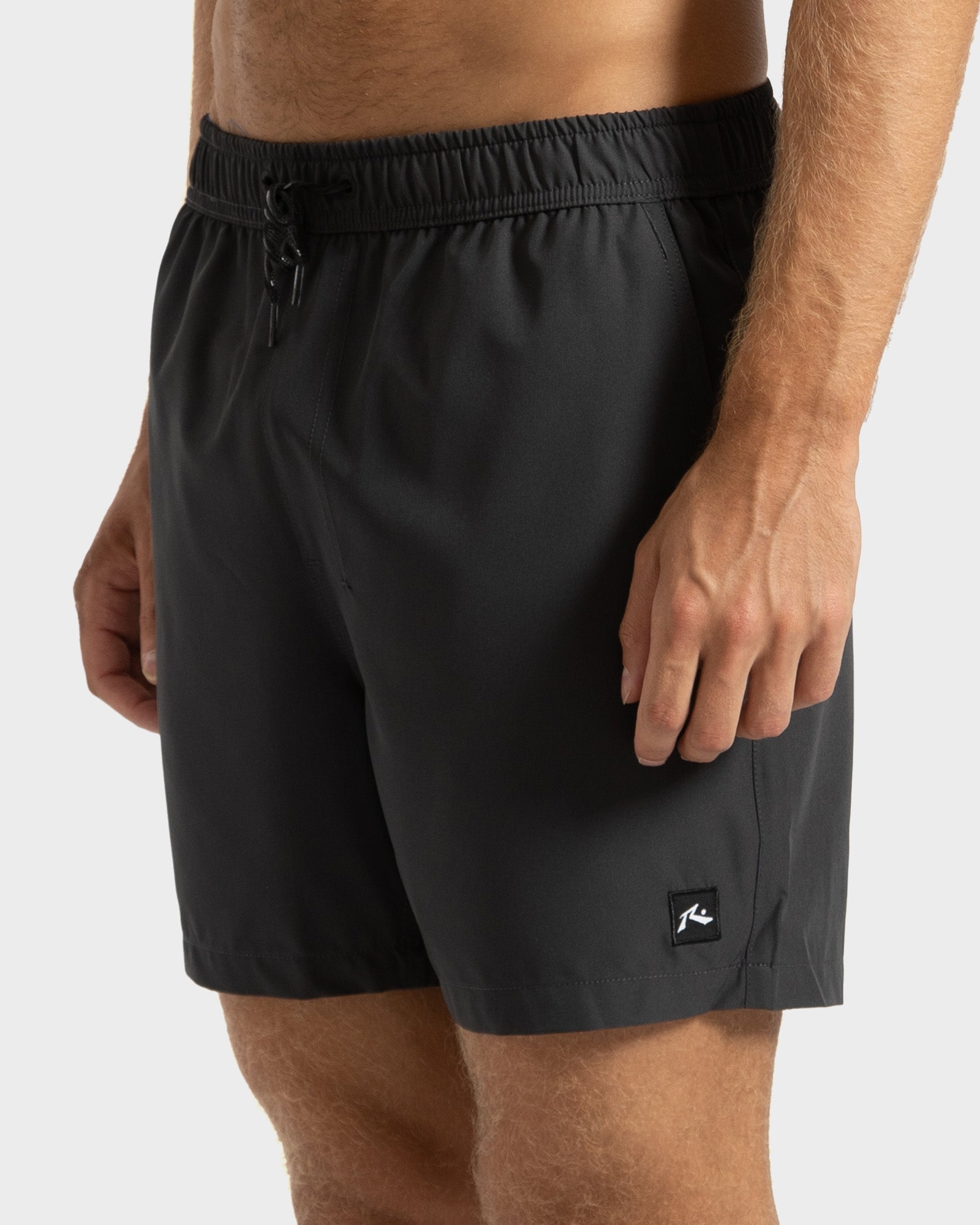 Shorts Rusty Essential Preto – RustyBrasil
