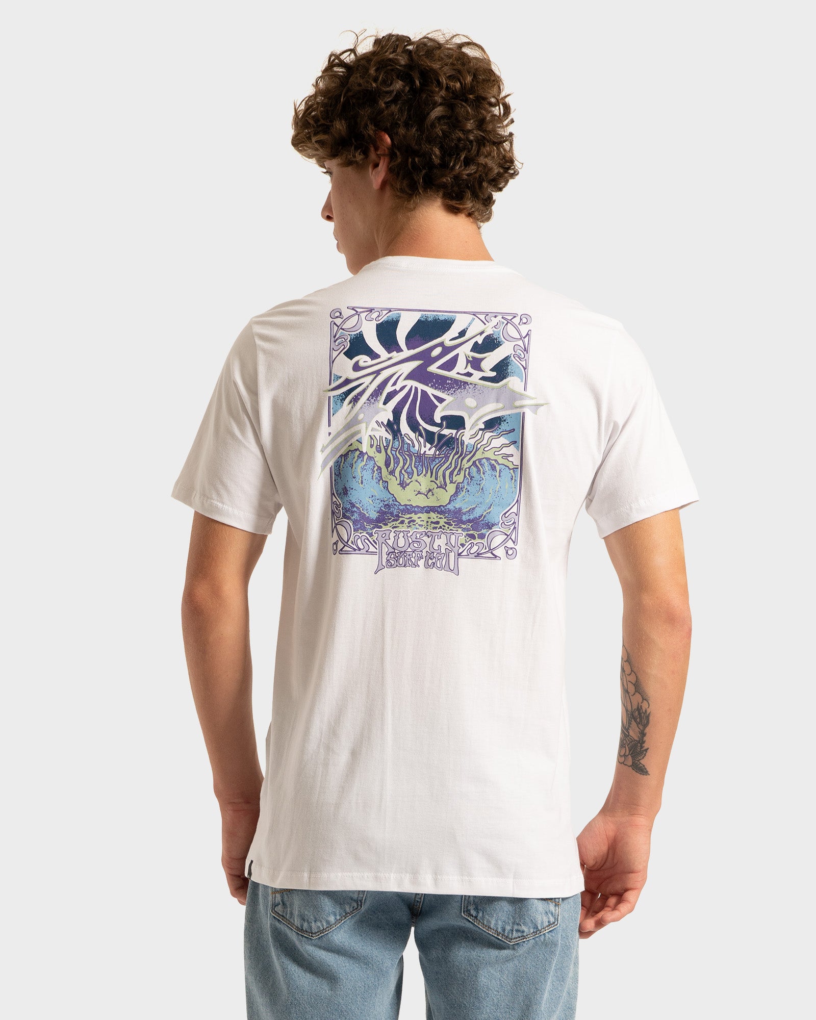 Camiseta Rusty Gothic Branco – RustyBrasil